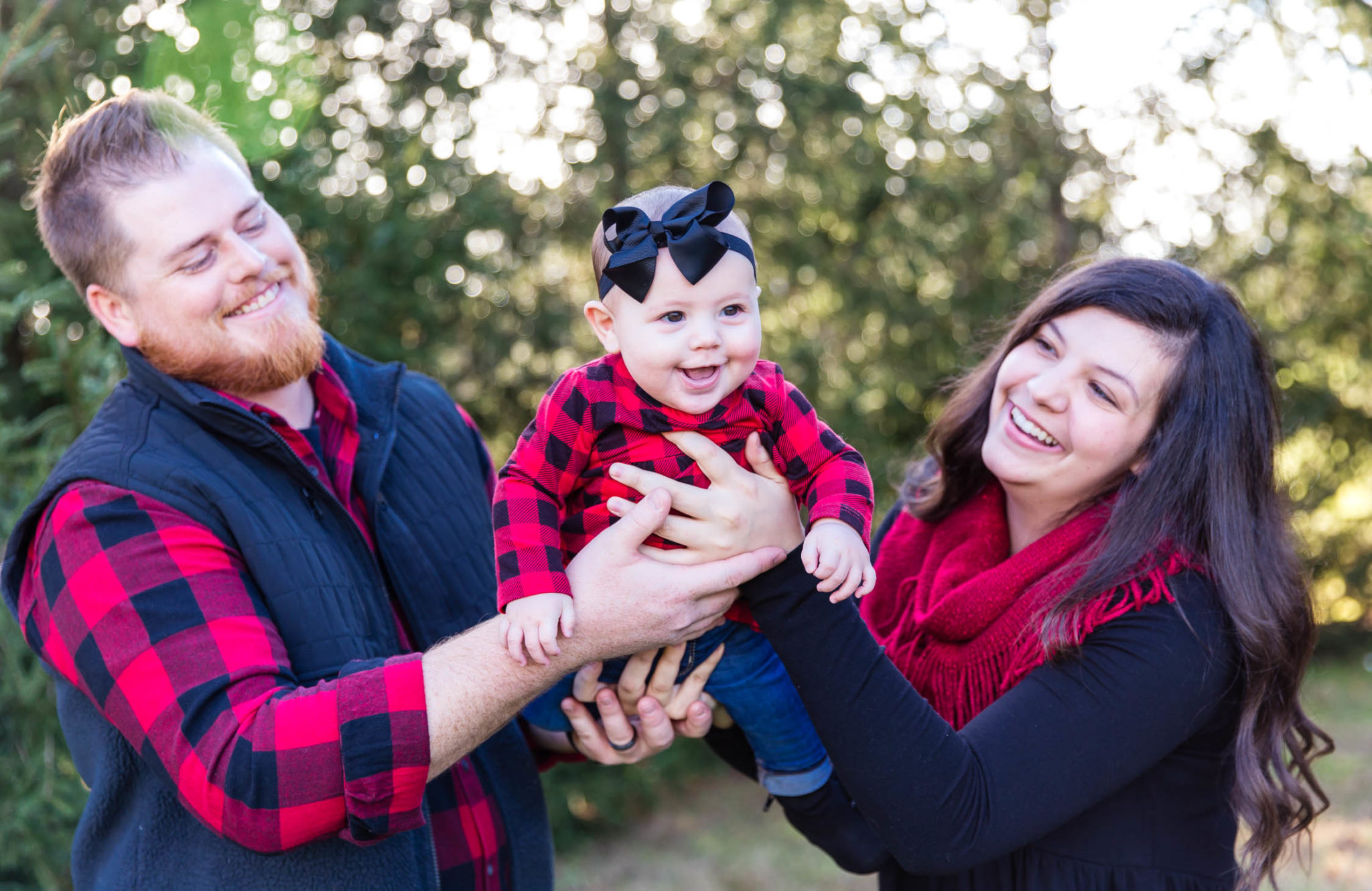 Chattanooga Christmas Tree Farm Mini Sessions 2022 - ellebeaphotography.com